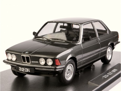 BMW E30 – kultowy i uniwersalny youngtimer | Blog Auto-Welt